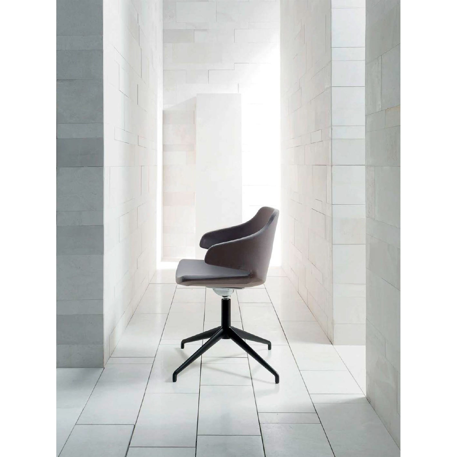Luxy, Meraviglia Swivel Armchair - Made in Italy – Spencer Interiors