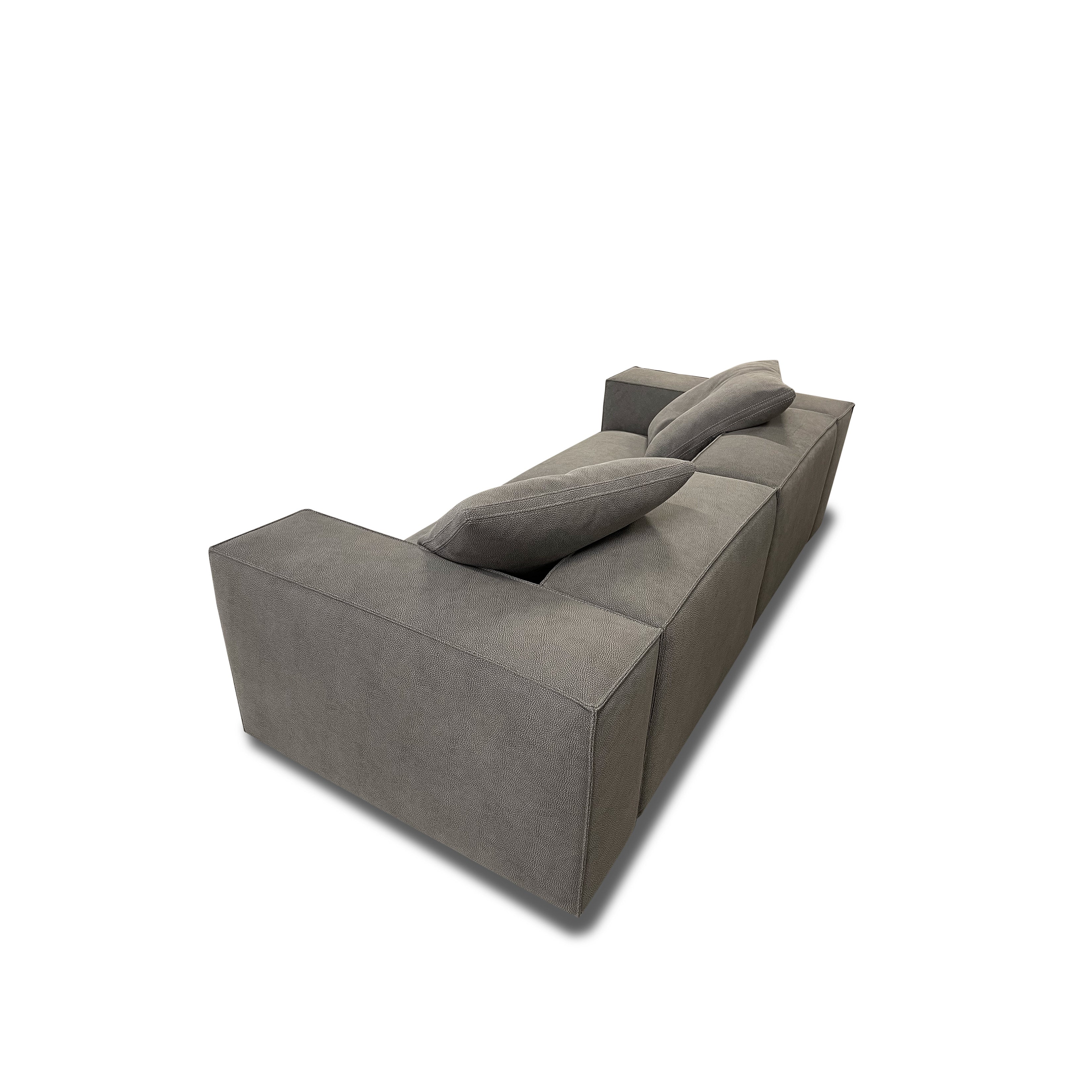 Cierre Season Sofa in leather - made in Italy – Spencer Interiors