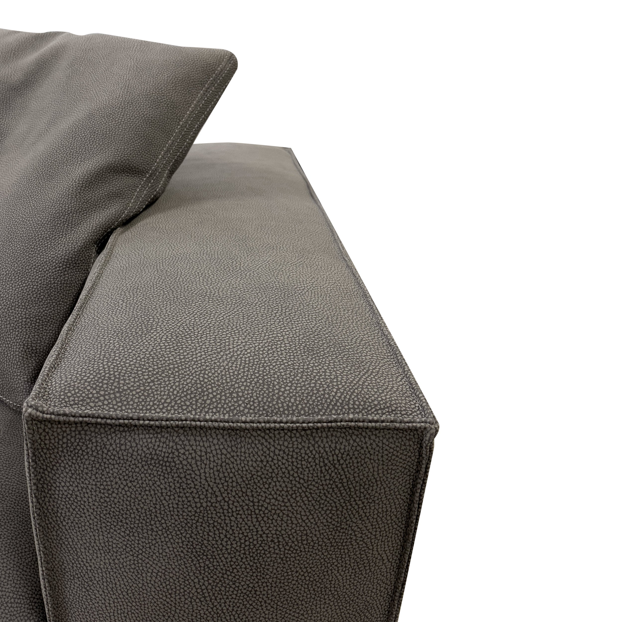 Cierre Season Sofa in leather - made in Italy – Spencer Interiors