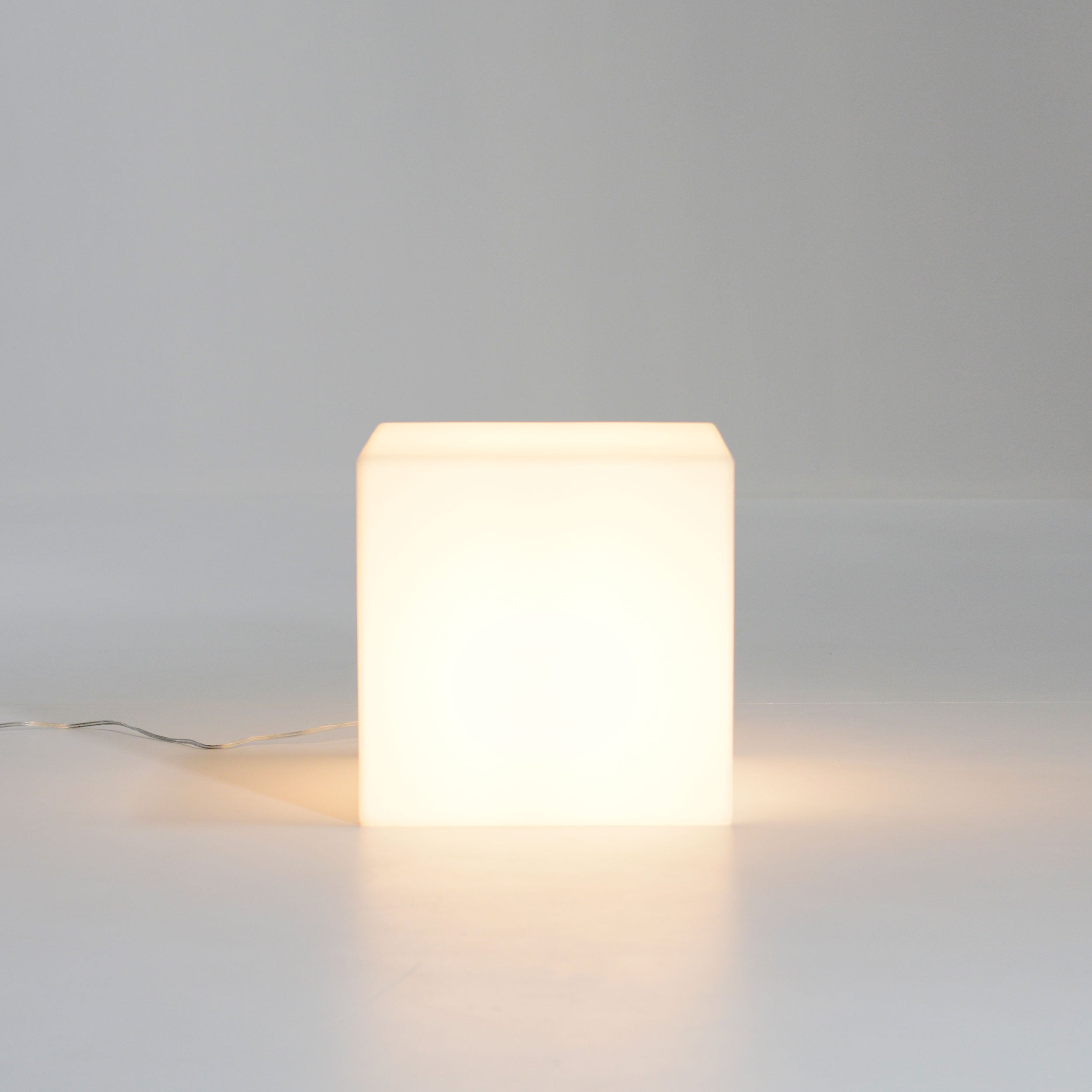 Cubo, Modern Italian Light Cube – Spencer Interiors