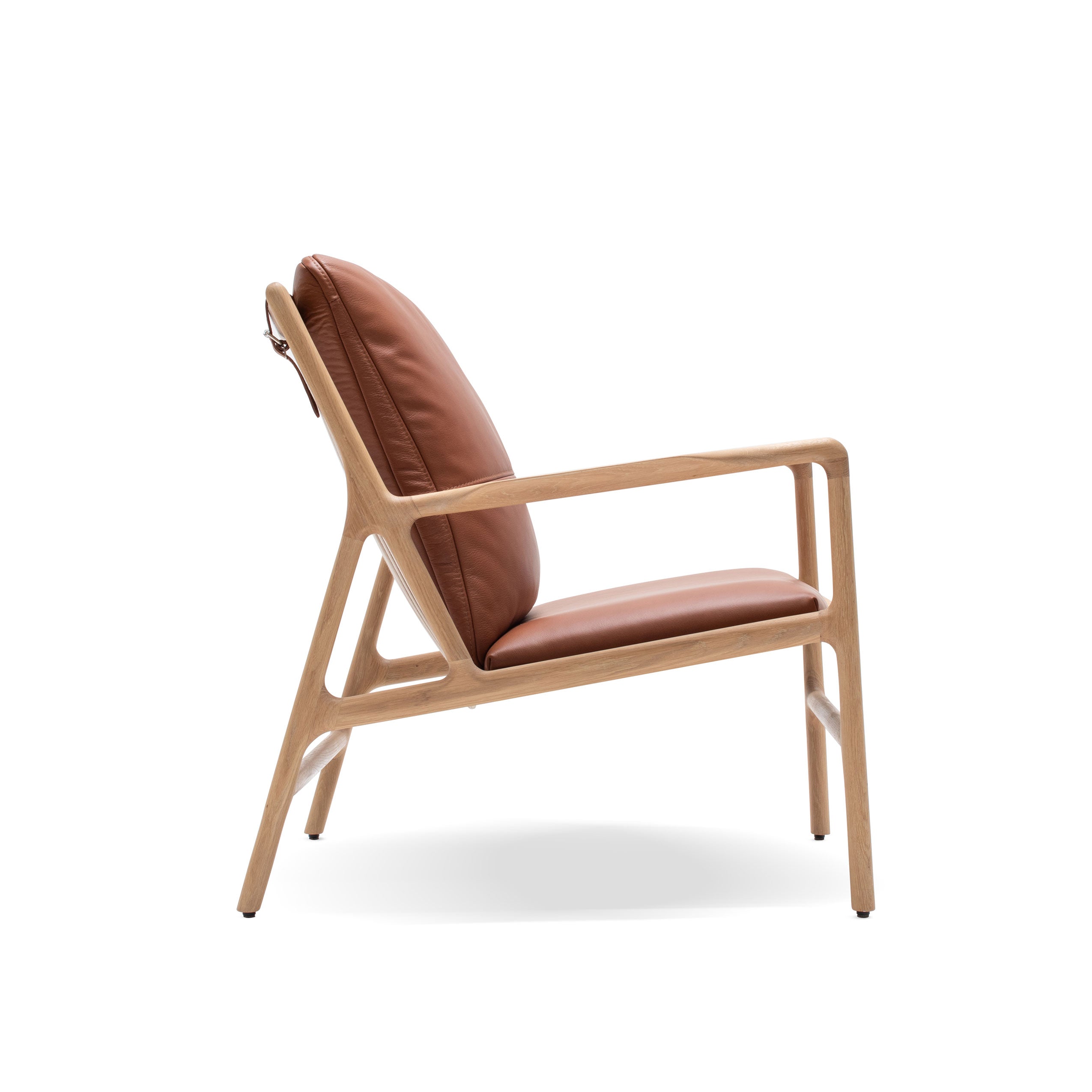 Gazzda Dedo Easy Chair in solid Oak – Spencer Interiors