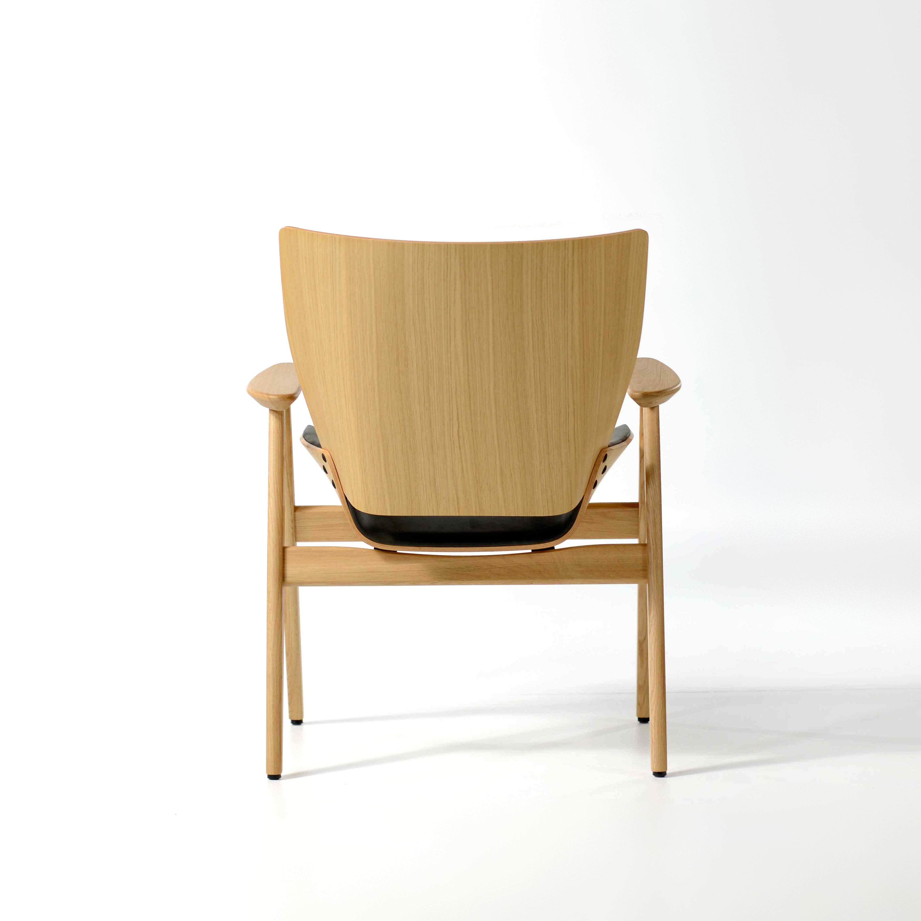 Rex Shell Wood Lounge Armchair, Oak – Spencer Interiors